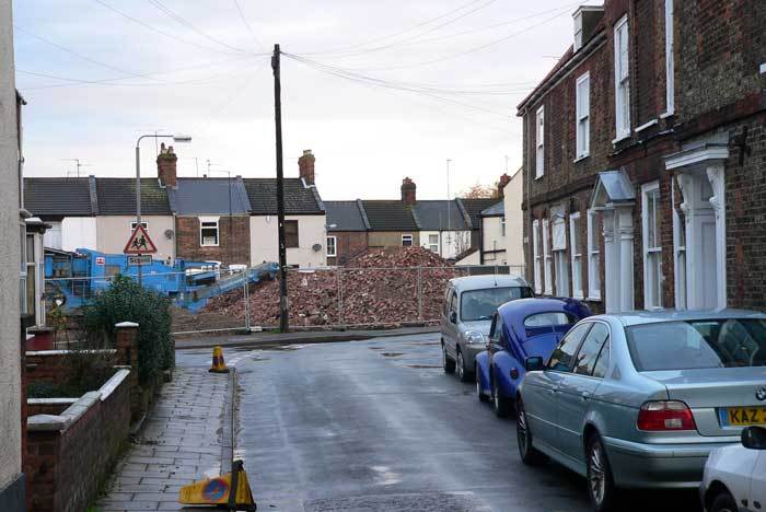 KLF • View topic - Southgate street 1945 - nowthen