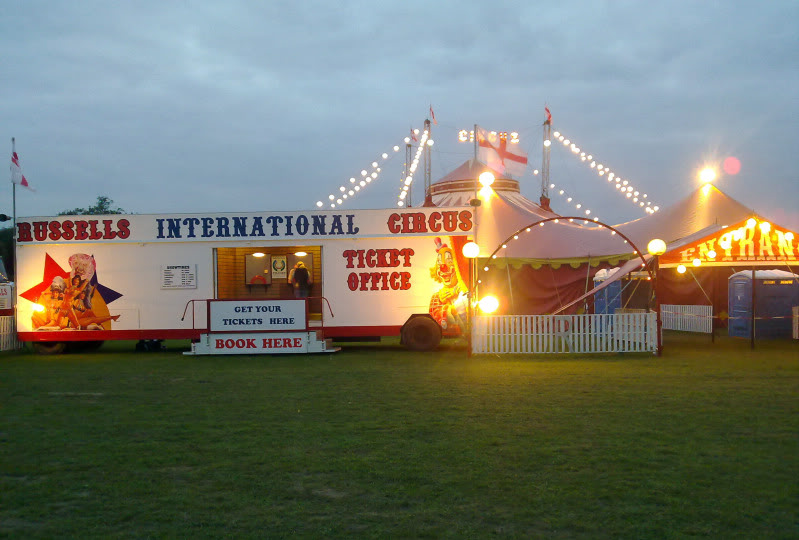 KLF • View topic - Russells International Circus, West Winch A10